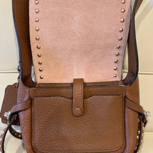 Coach | Bags | Coach Taupe Saddle Rivet Stud Pebbled Leather Dakotah 4 ...